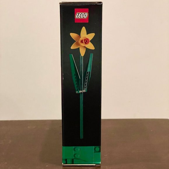 Lego | Toys | New Lego 4646 Daffodils Flowers Nib Sealed Unopened In ...